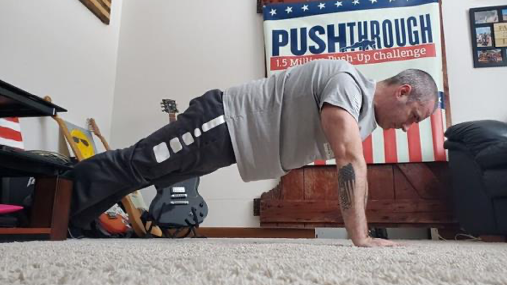 Dad Breaks World Push-Up Record to Honor First Responders | The Dad
